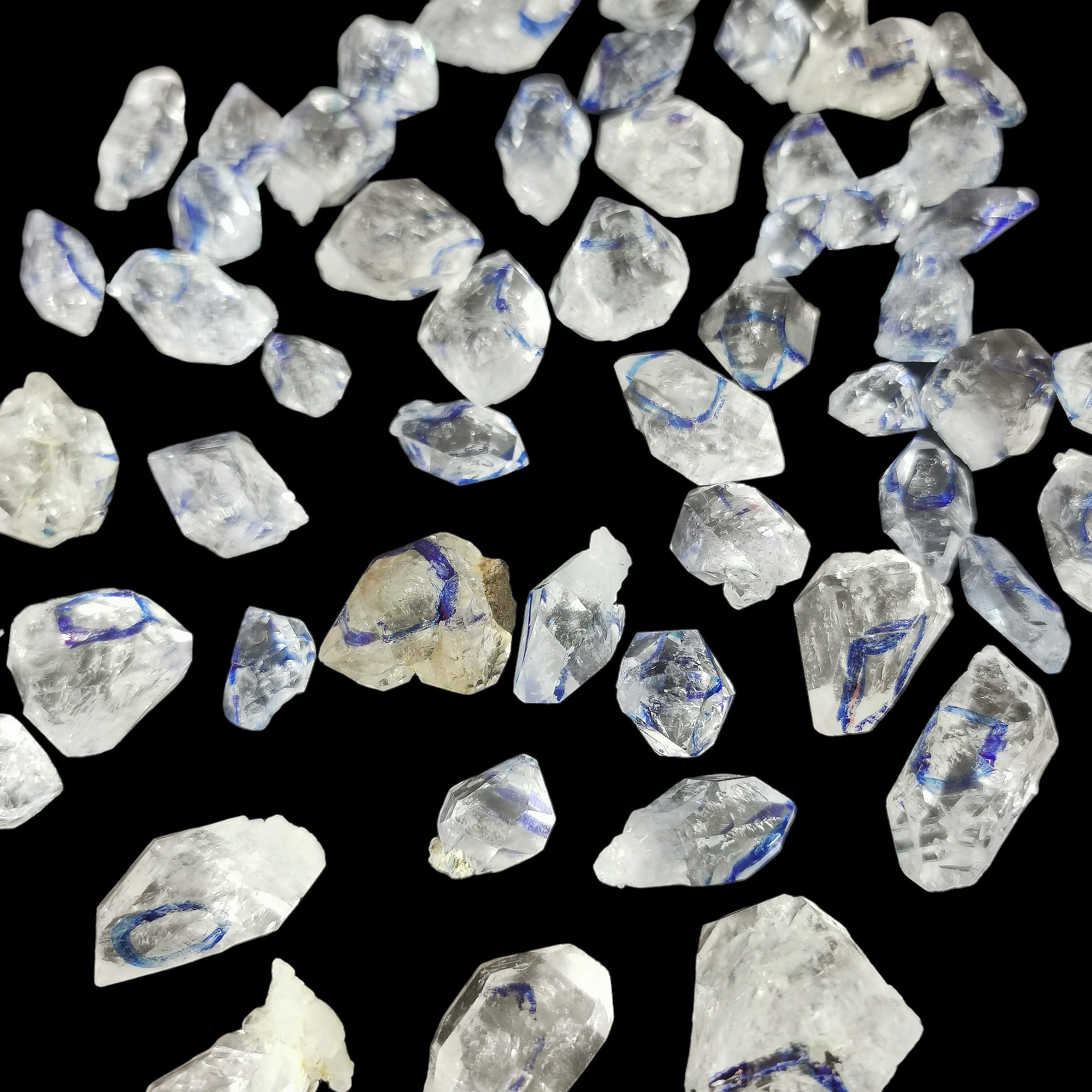 Enhydro Diamond Quartz - Mineral