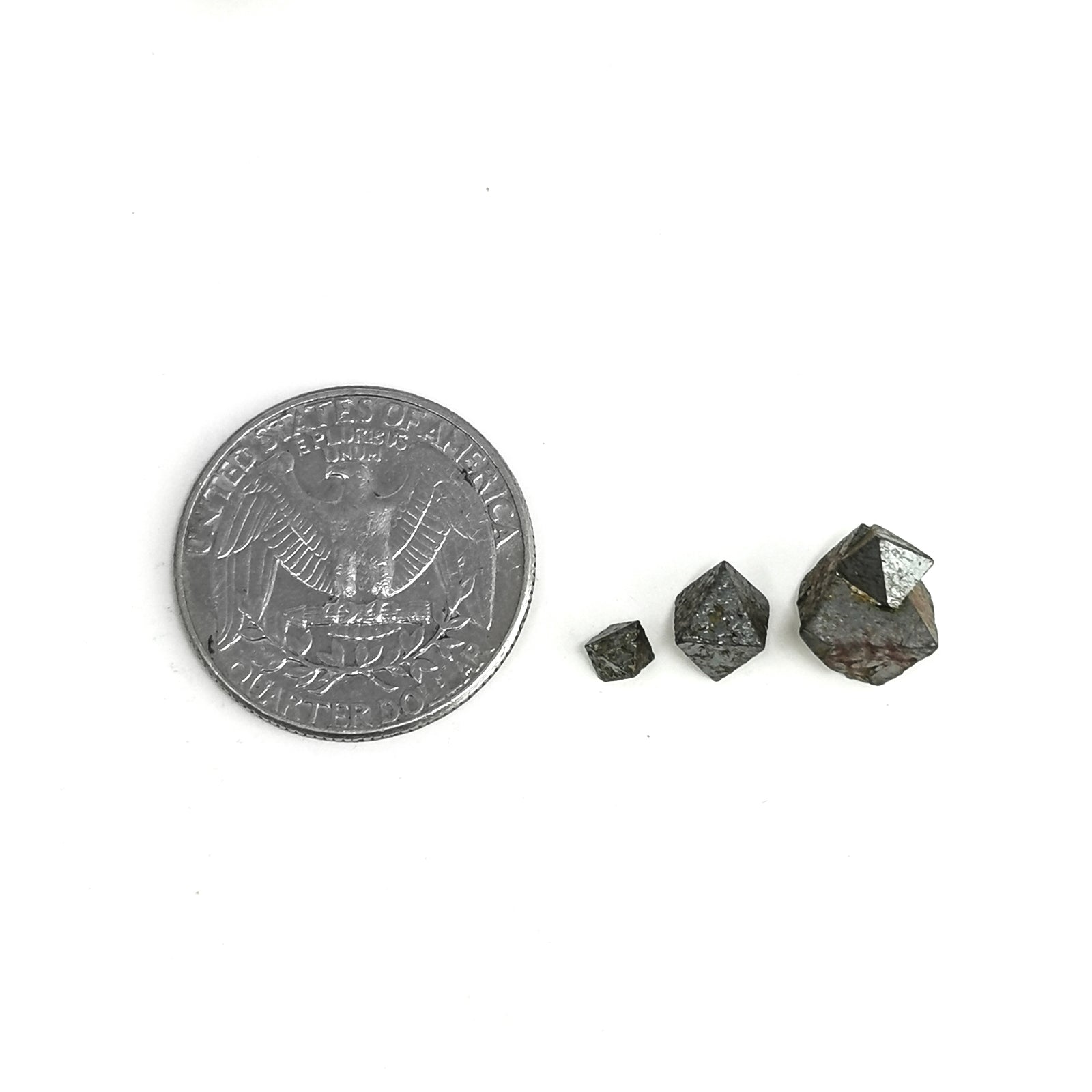Magnetite Mini - Mineral