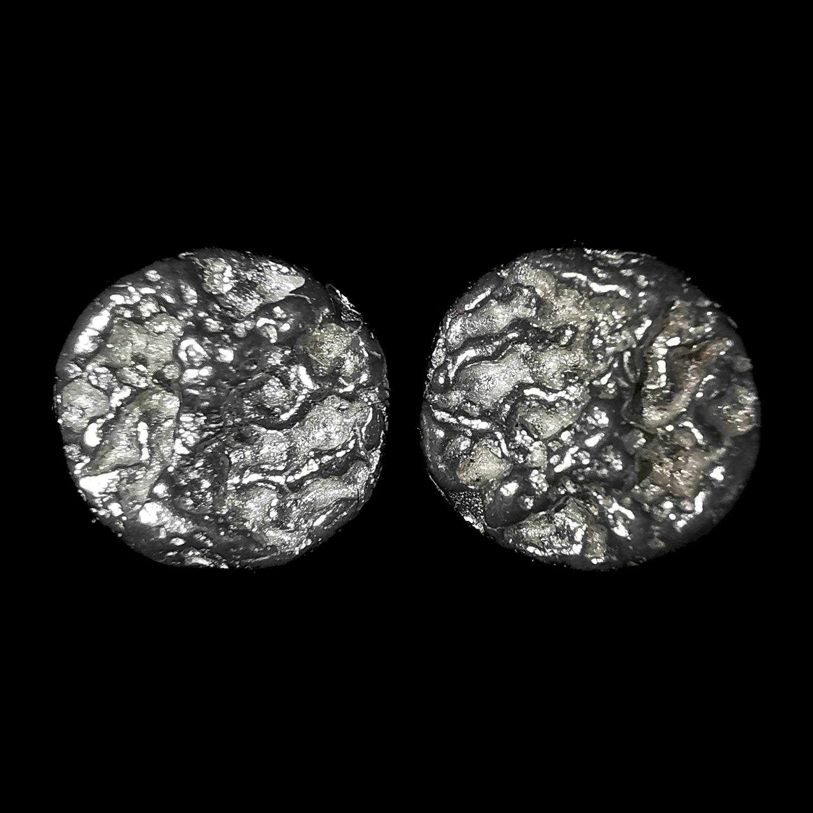 Goopies Stud - Earring